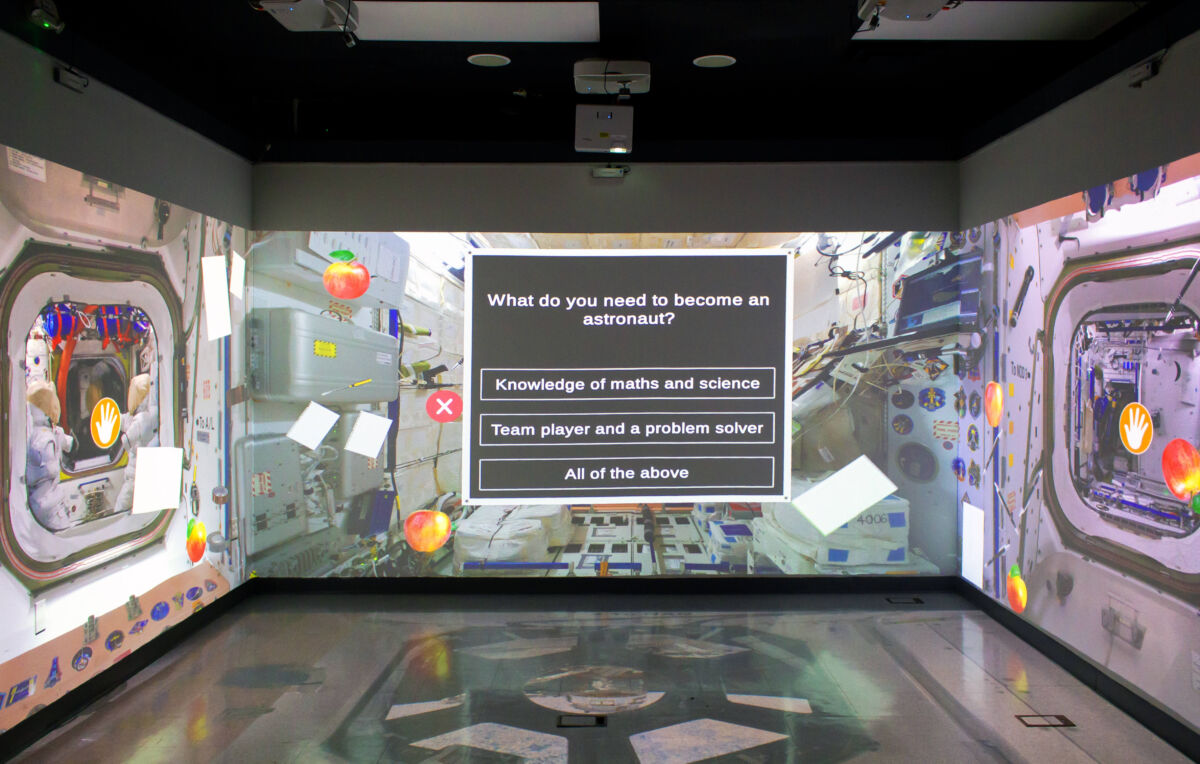 Echo Education Technology - Interactive Classrooms Learning Environments